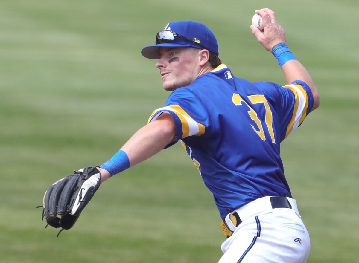 Guardians fans meltdown as No. 1 prospect Travis Bazzana set to miss ...