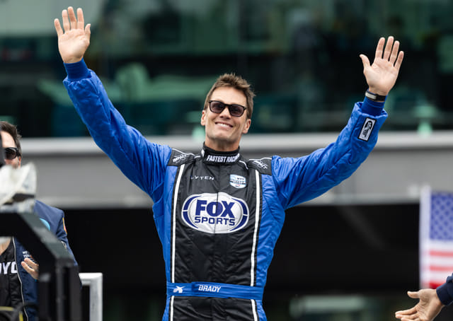 Why Tom Brady was booed at Indianapolis during the Indy 500 with Jimmie Johnson