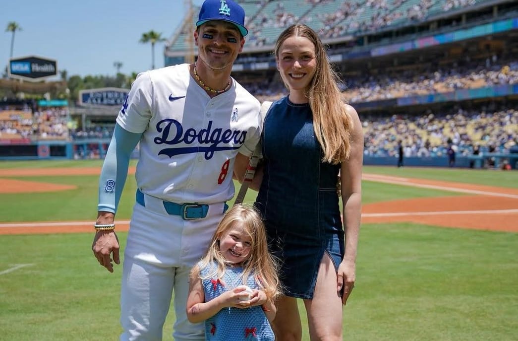 Who is Kike Hernandez’s Wife? | Meet Mariana Vicente