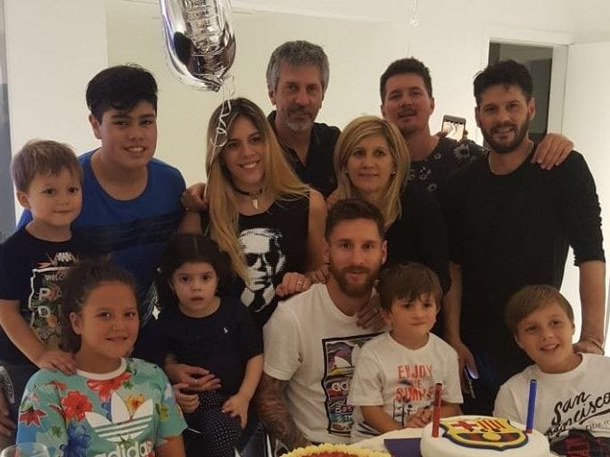 Lionel Messi Family - Parents, Wife, Children, Siblings