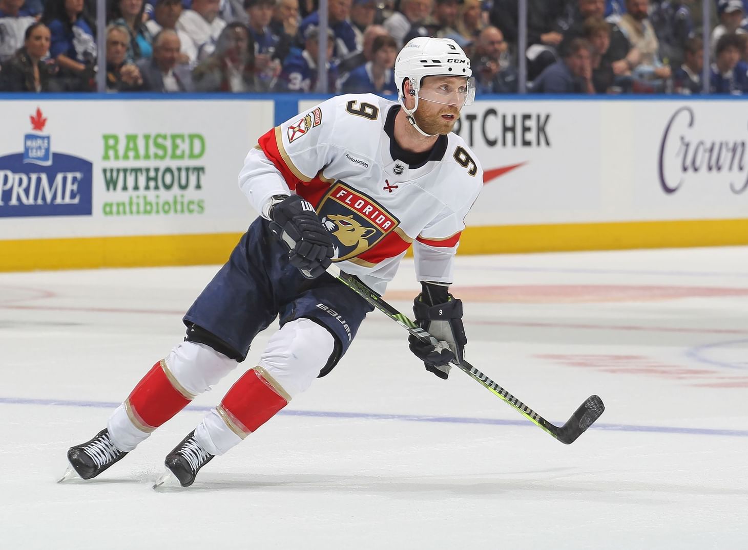 Sam Bennett Age—Discover Sam Bennett's Height, Weight, and Other ...