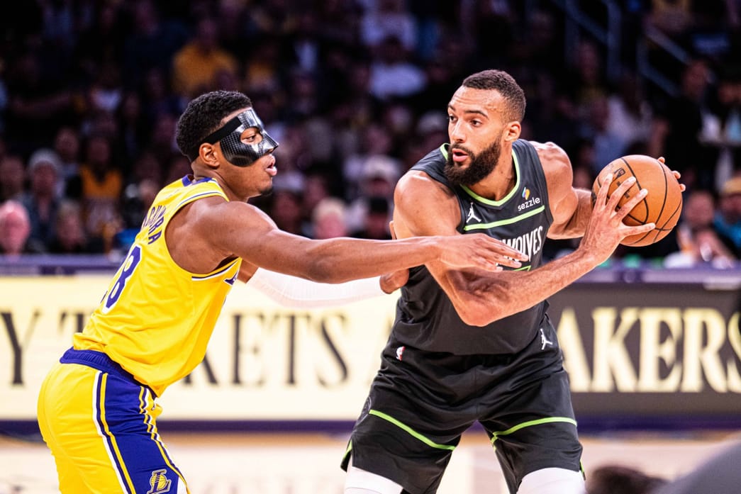 Who is Rudy Gobert's girlfriend, Julia Bonilla?
