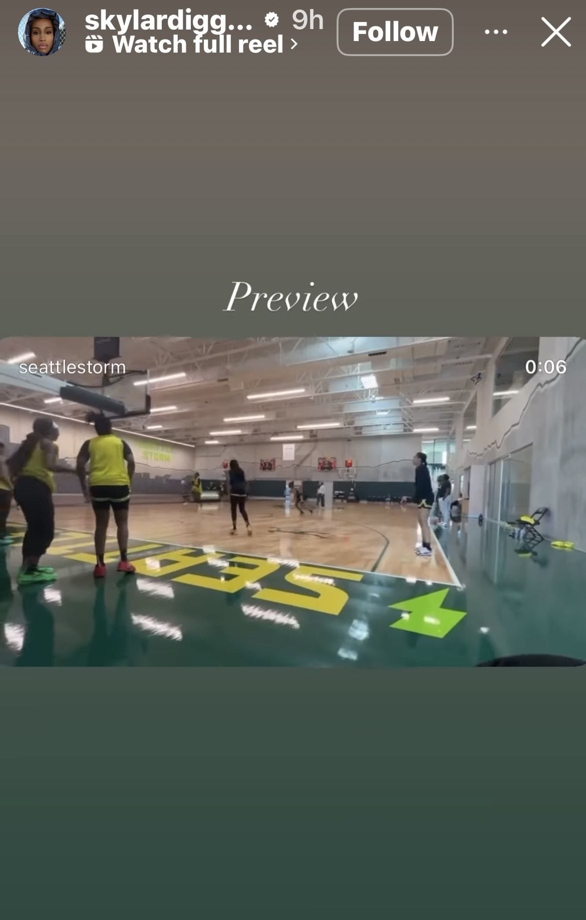 Skylar Diggins gives sneak-peak into crazy hype around Dominique Molonga's first practice dunk