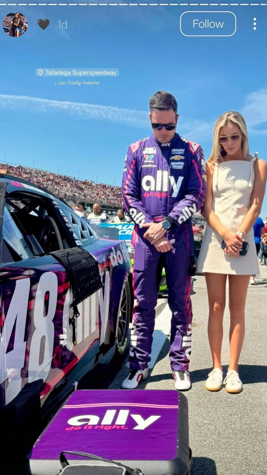 Alex Bowman’s girlfriend poses in a pink bikini during boating excursions