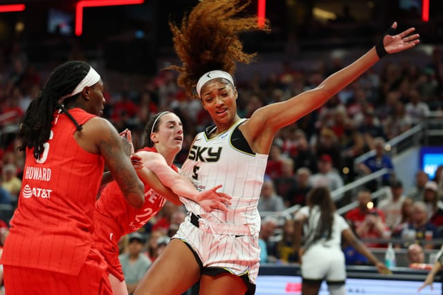 "Caitlin fans in shambles" - WNBA Twitter reacts as Angel Reese makes ...