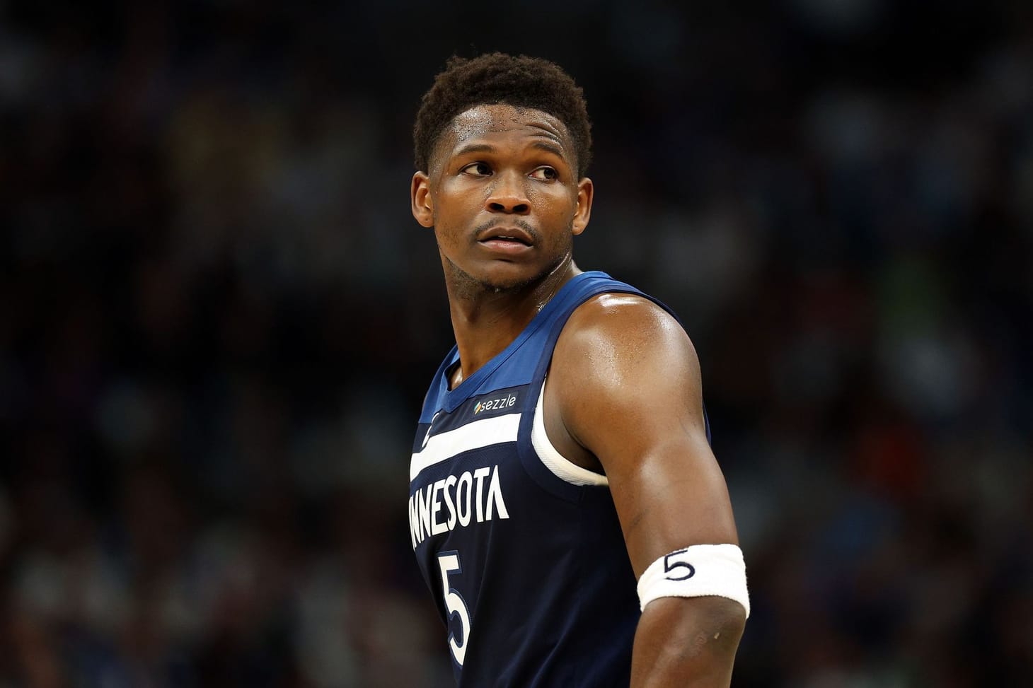 Who are Anthony Edwards’ parents? Meet Roger Caruth and Chrisha Yvette ...