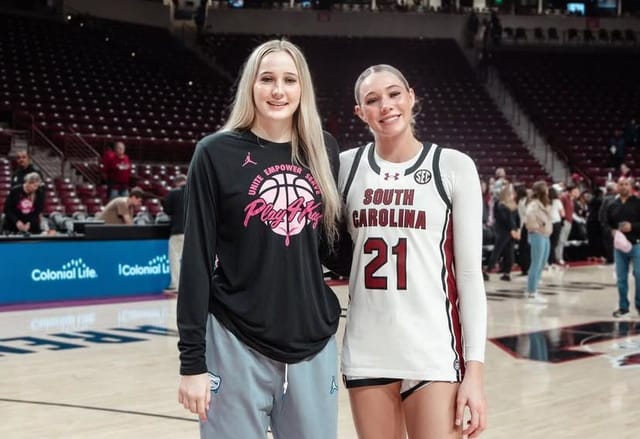 South Carolina’s Chloe Kitts reacts as sister Kylee Kitts signs for ...