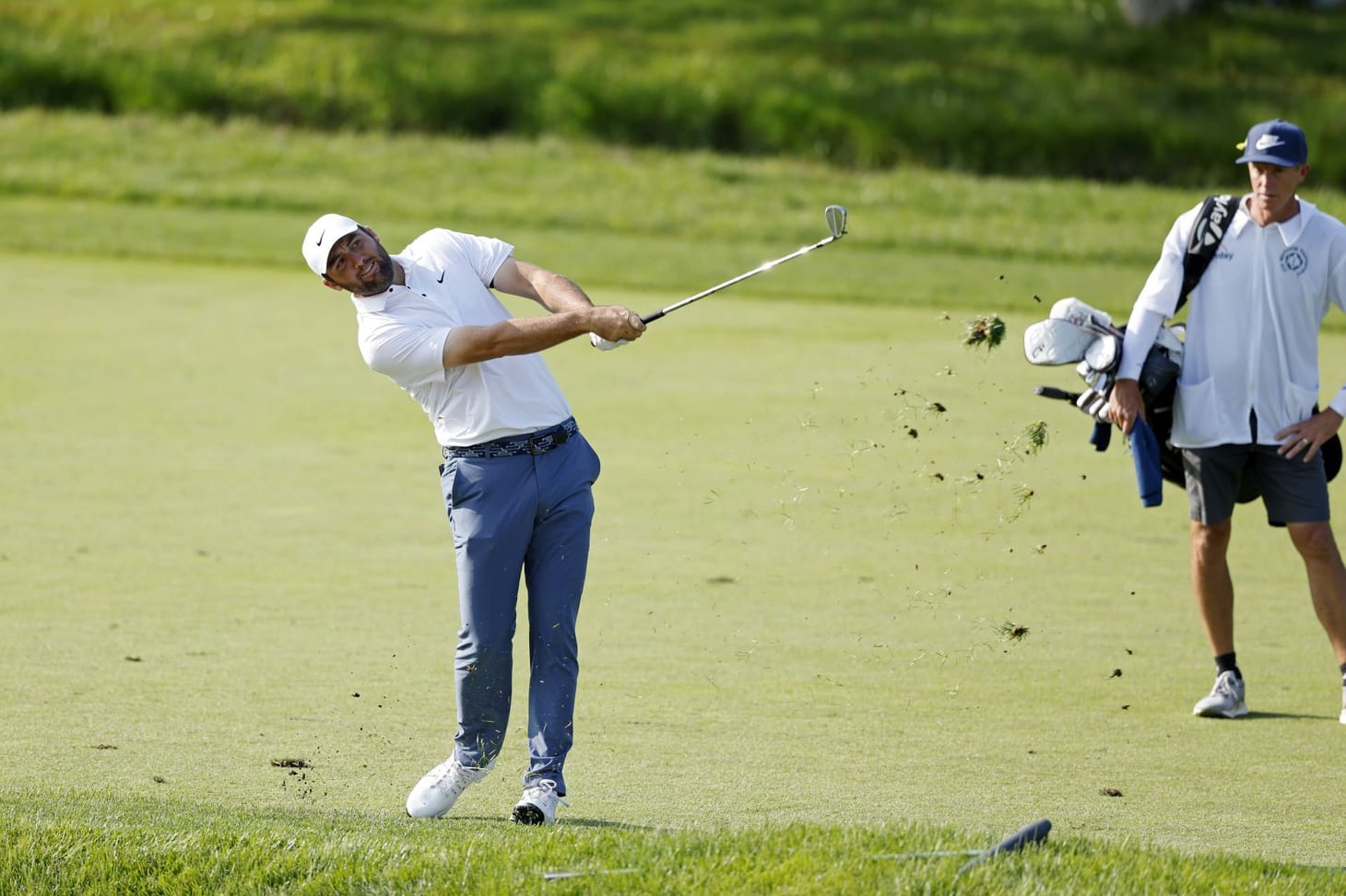 "Whatever Scottie Scheffler shoots" - Golf analyst makes big claim ...