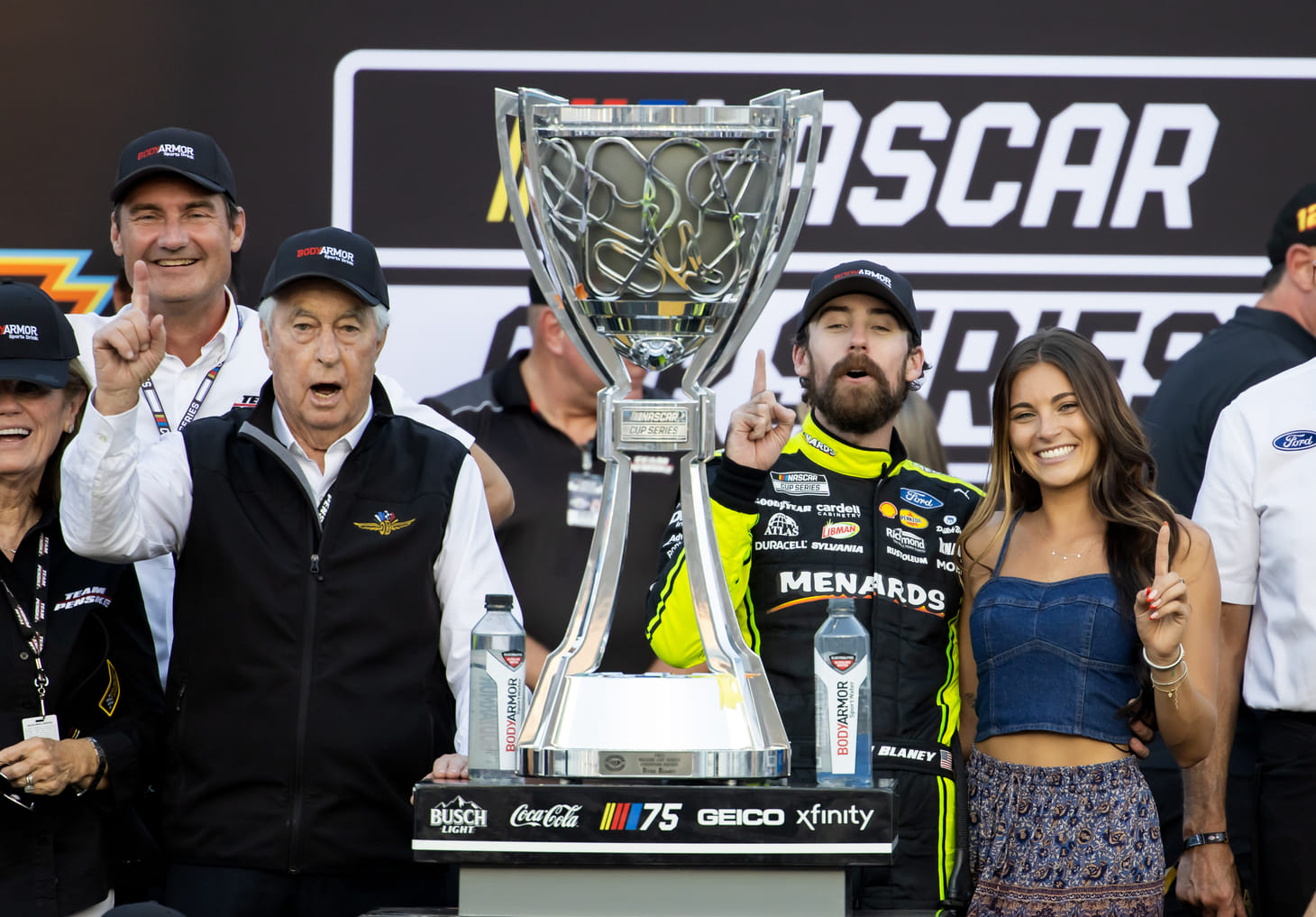 Ryan Blaney’s sister Erin Blaney raises style quotient in black top and ...