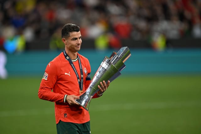 "It's not gonna change anything" - Cristiano Ronaldo announces where he ...