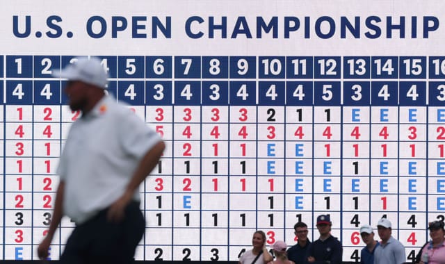 Why was play suspended at the US Open 2025, Round 2?