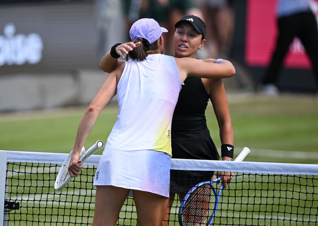 WATCH: Iga Swiatek breaks down in tears at Bad Homburg after heartbreaking final defeat to ...