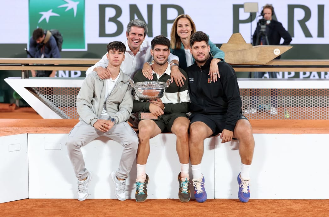 WATCH: Carlos Alcaraz's mother Virginia tears up after Spaniard ...