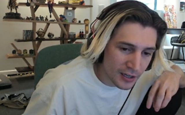 "Based": xQc's comments on "dumb f**k" Los Angeles protester being run ...