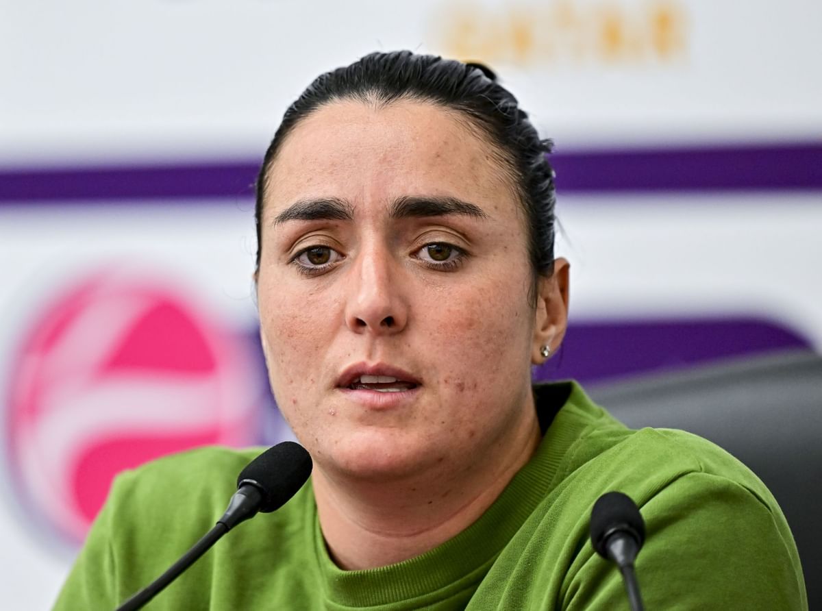 Ons Jabeur breaks down in tears as Wimbledon 2025 campaign comes to heartbreaking end