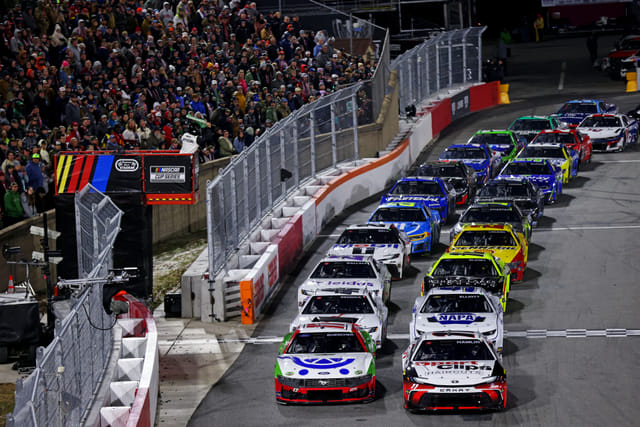 "That sh*t is so boring": NASCAR fans slam Clash return to Bowman Gray ...