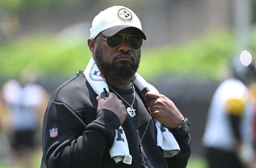 Patrick Rooney Jr.: "Kicking crap out of us" - Steelers heir Patrick Rooney Jr. slams Aaron ...