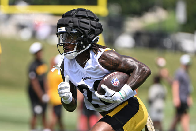 Pittsburgh Steelers: Kaleb Johnson fantasy outlook 2025: Is Steelers RB a good pick with Najee ...