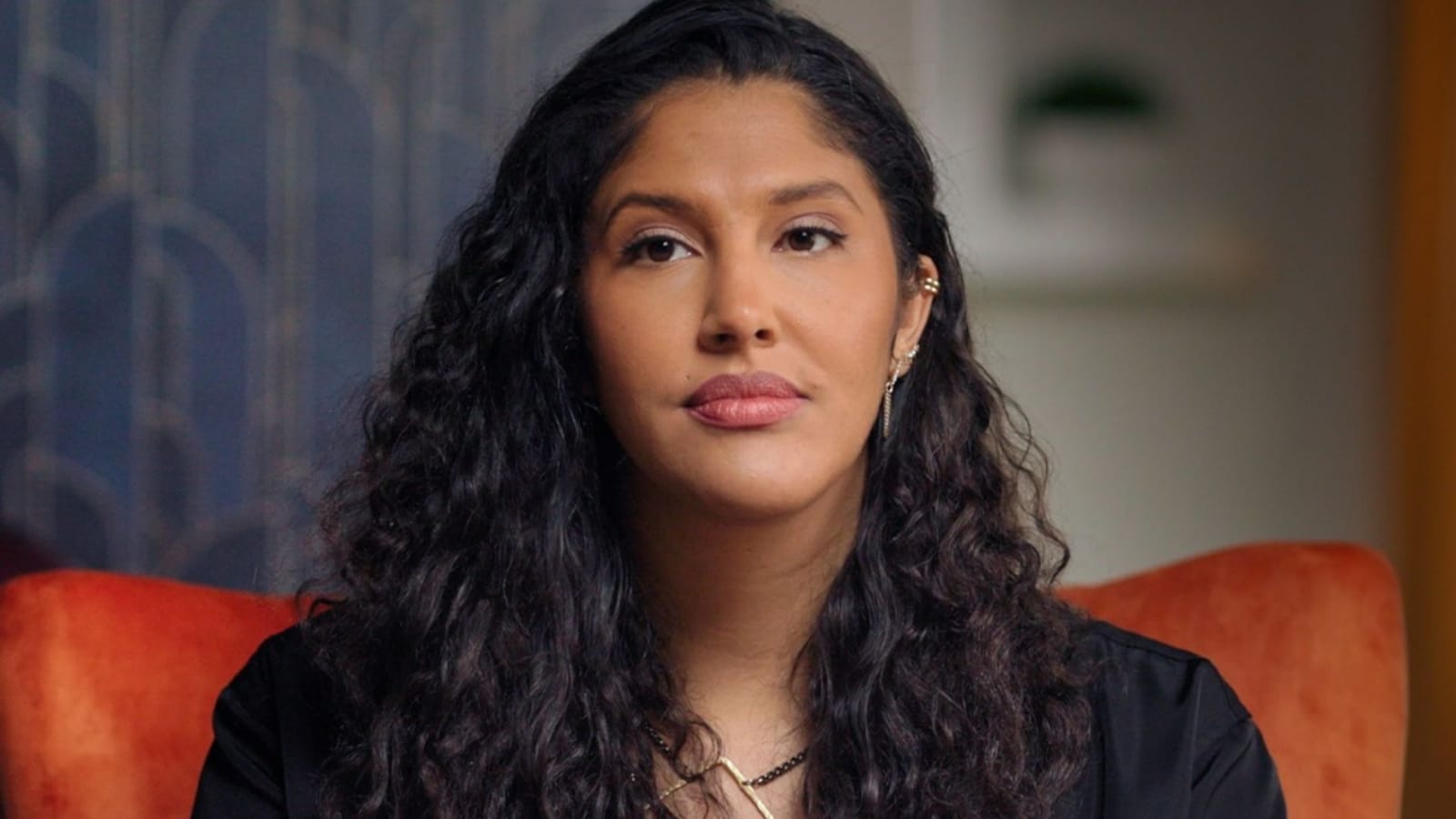 What is the true story behind Shiny Happy People: A Teenage Holy War ...