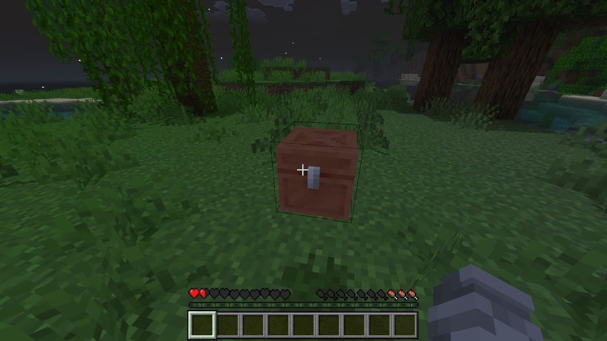 How to sort items using copper golem in Minecraft