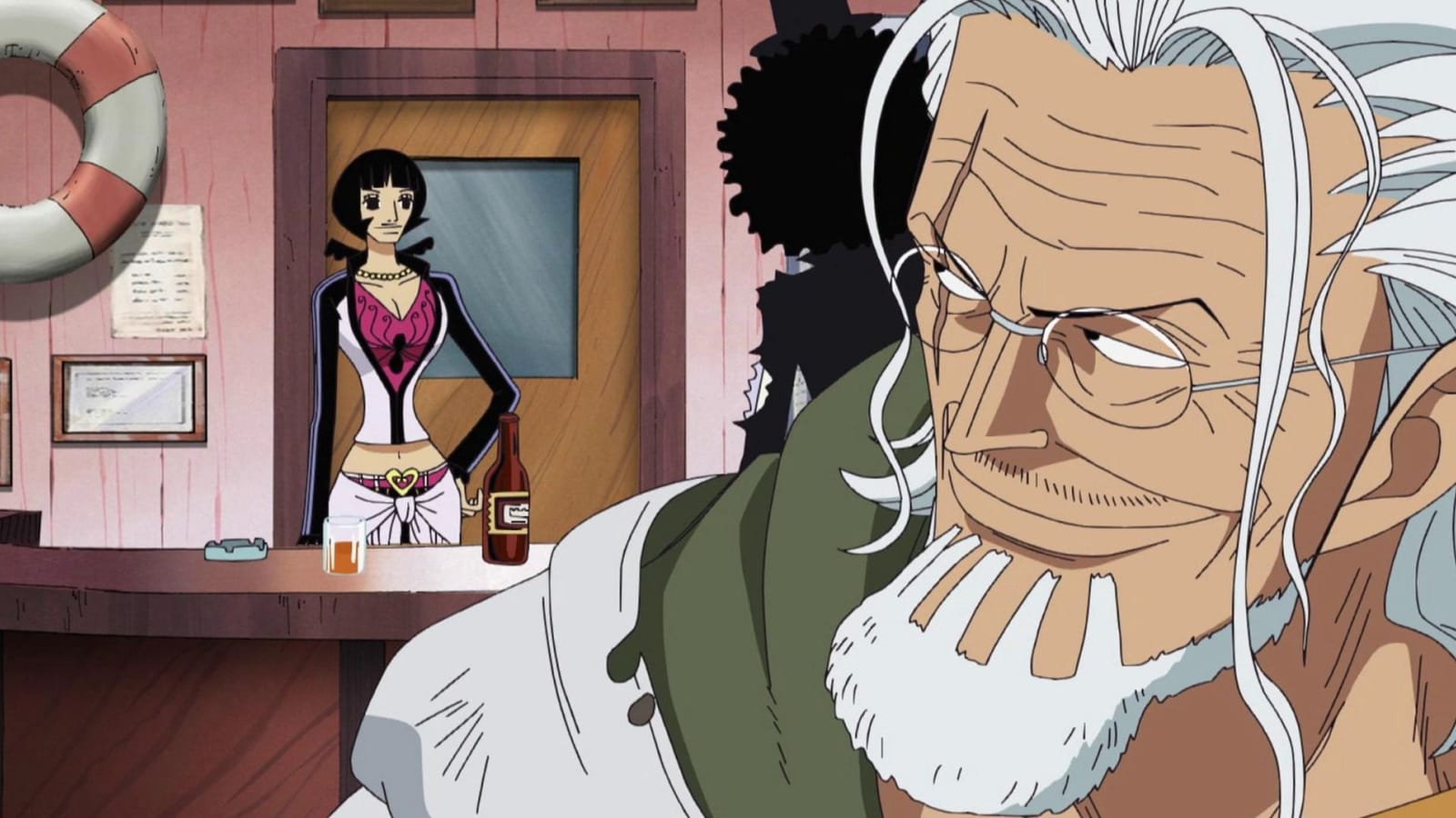 One Piece timeline suggests a surprising origin for Mihawk (and it’s ...