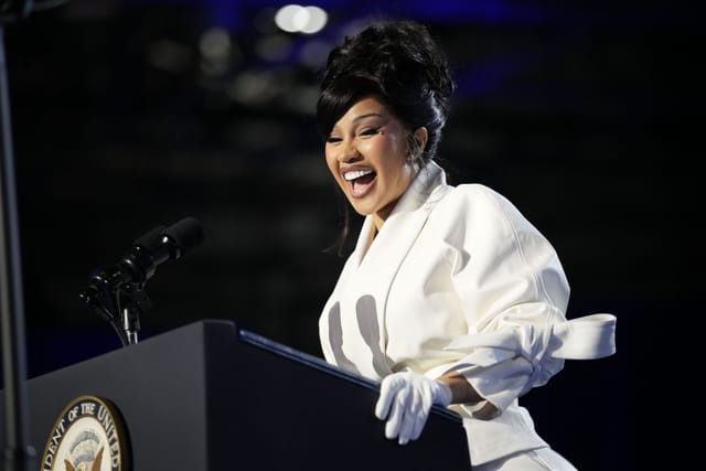 What happened between Cardi B and Rah Ali at the airport? Rapper says ...