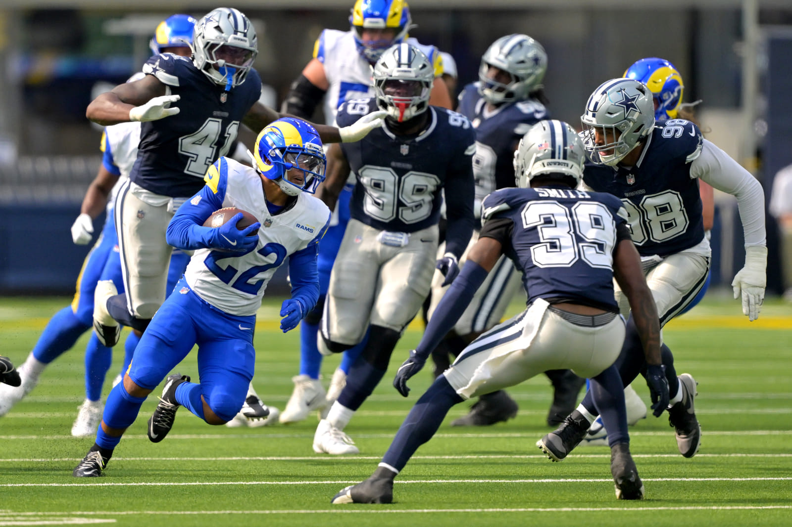 Rams: Blake Corum Fantasy Outlook 2025: Points projection, stats and ...