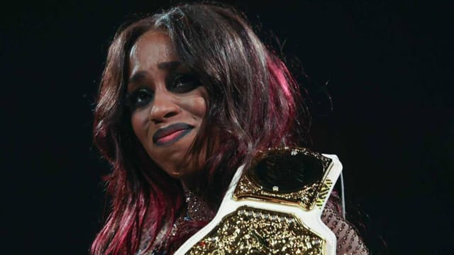 4 former and current WWE Superstars who recently gave birth/who are ...