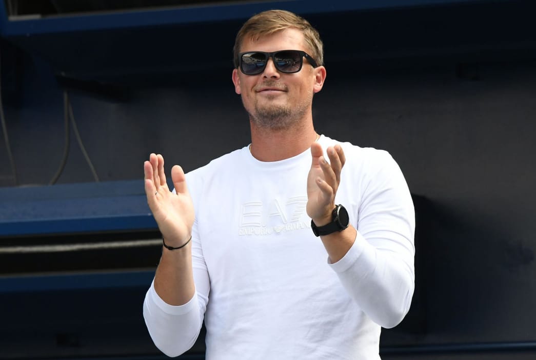 Meet Veronika Kudermetova's husband Sergei Demekhine, the ex-Armani ...