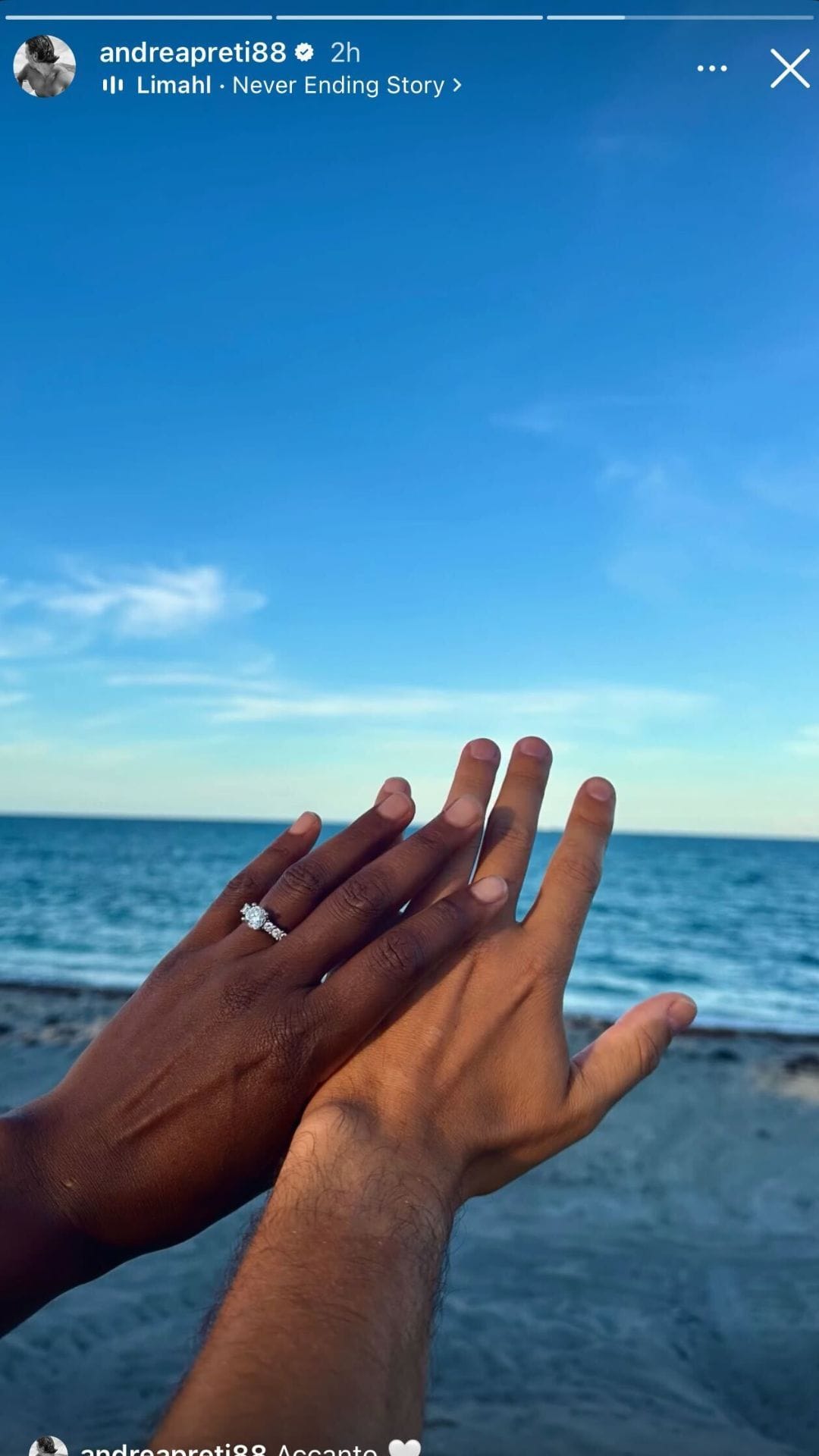 Venus Williams shows off her stunning engagement ring as she and fiancé ...