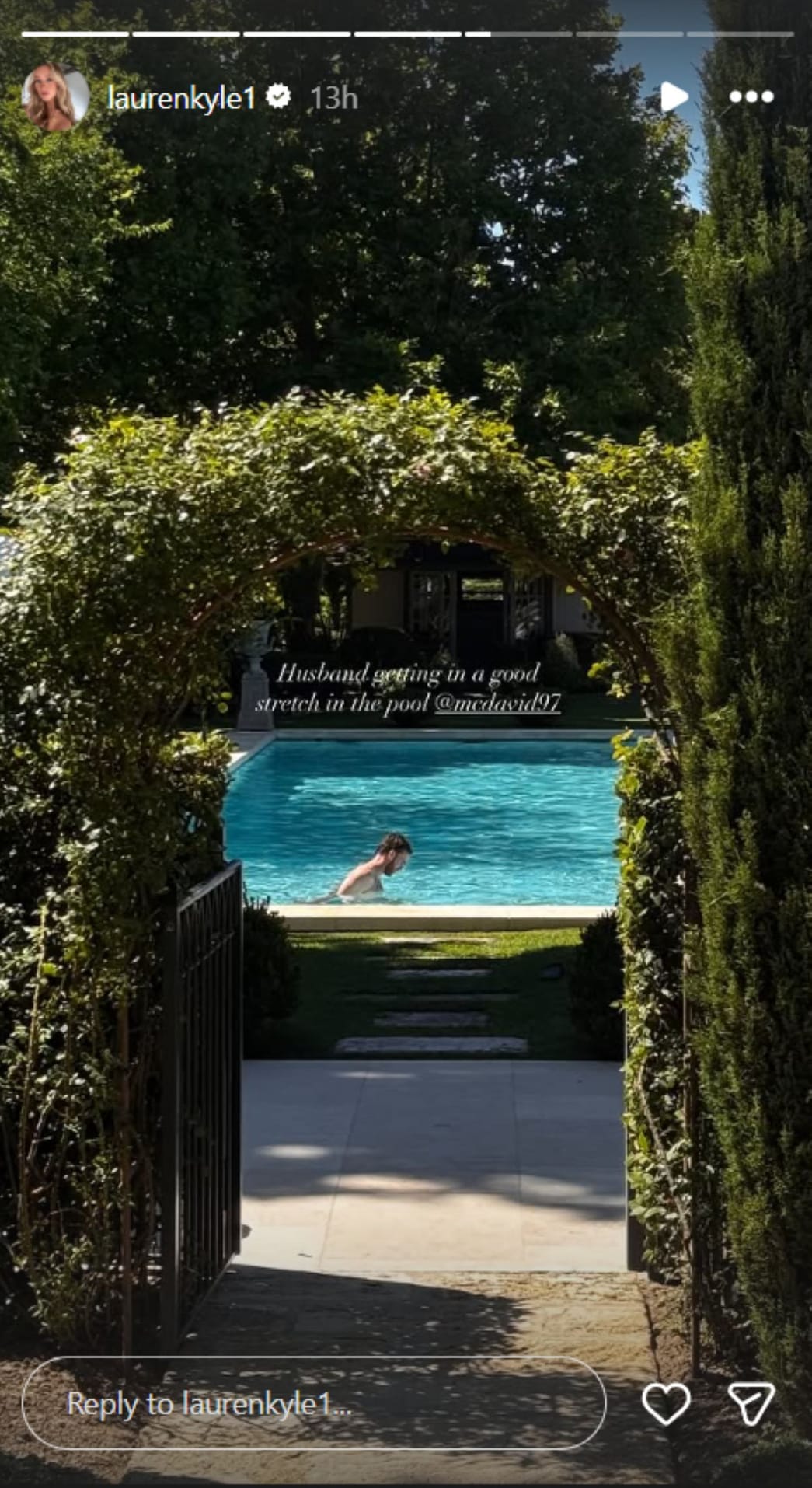 Connor McDavid's wife Lauren catches him sneak in "good stretch" in the ...