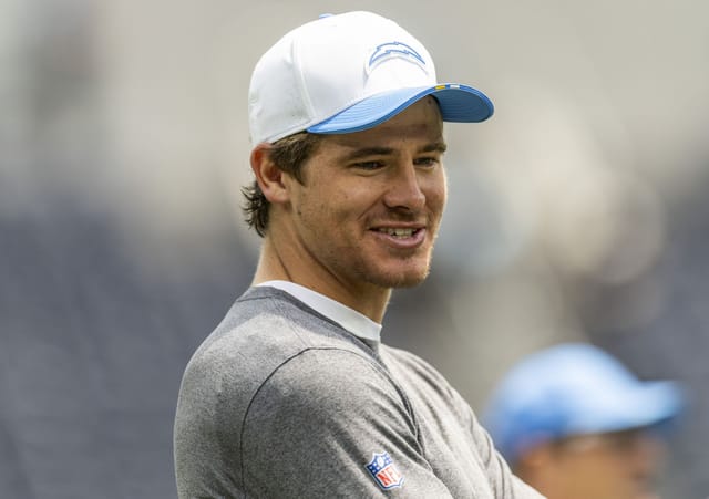 NFL fans react as Justin Herbert arrives in Brazil ahead of week 1 ...