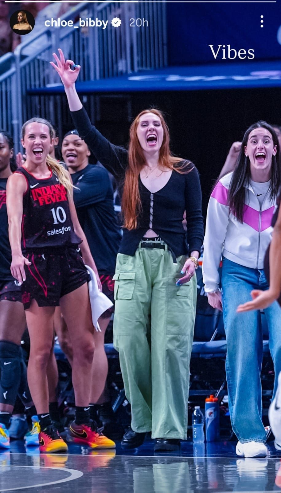 Chloe Bibby drops one-word reaction to her viral picture with Caitlin Clark and Lexie Hull