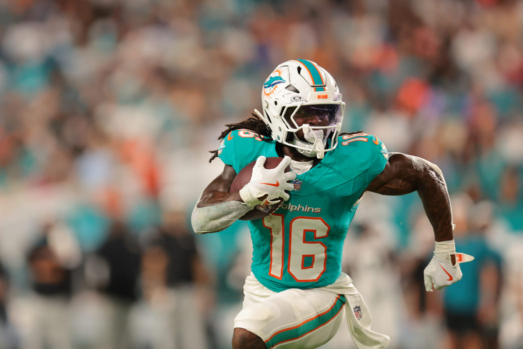 Top 10 free agent RBs available in 2025 ft. Zack Moss, Jamaal Williams ...