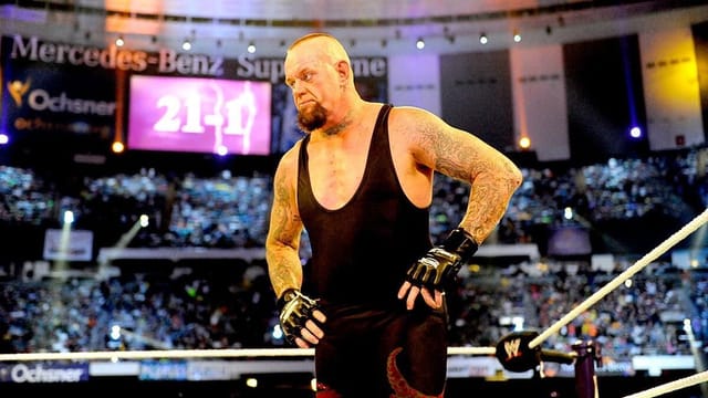 The Undertaker bids emotional goodbye to female WWE star; removes her ...