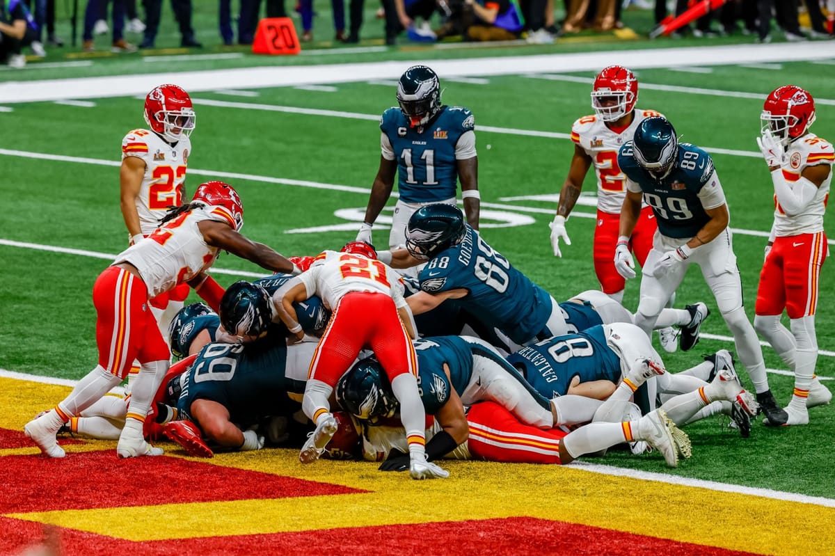 "This is wild," "Completely unacceptable": NFL fans slam referees after missing false start ...