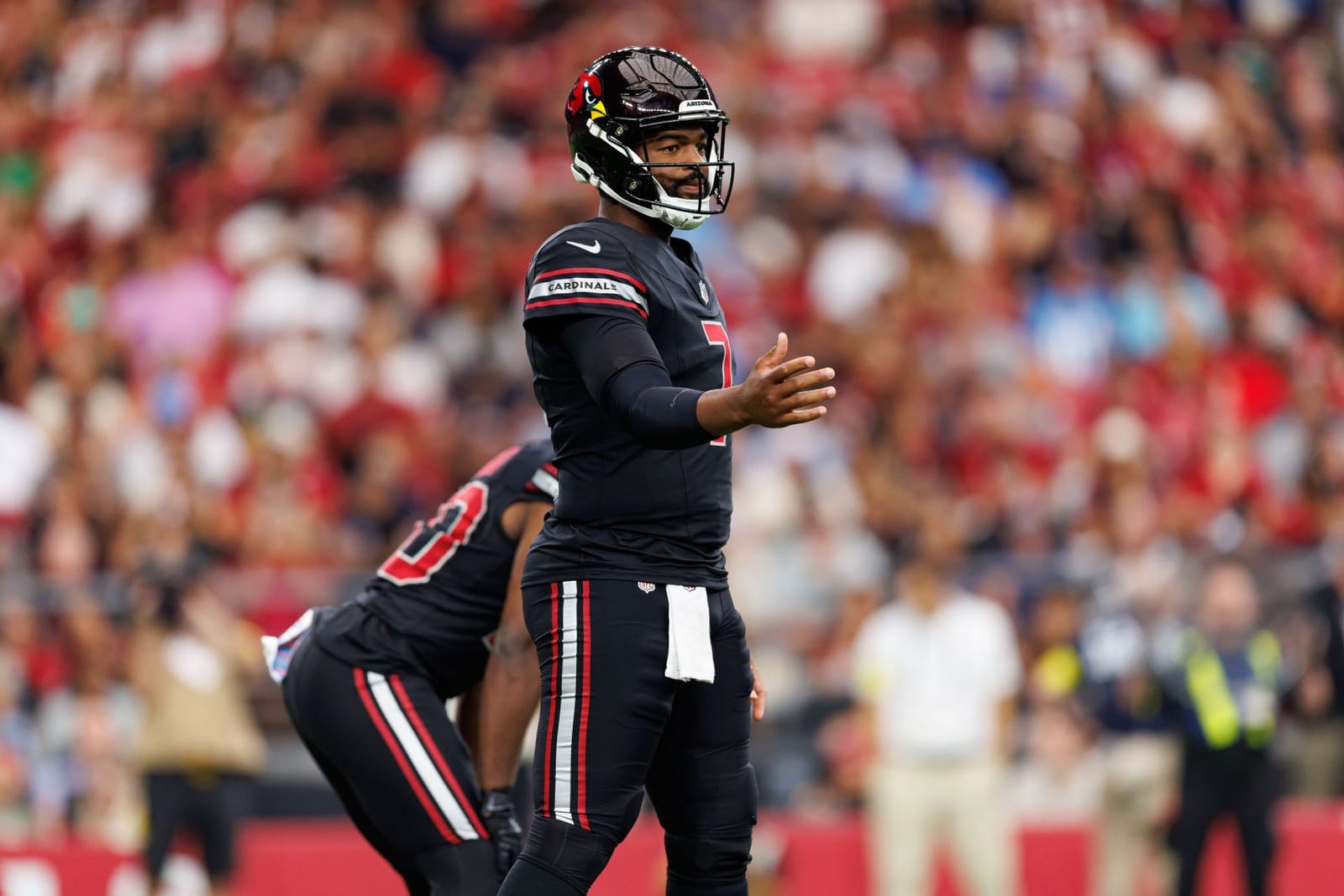 “He playing call of duty beta”: NFL fans react as Kyler Murray misses ...