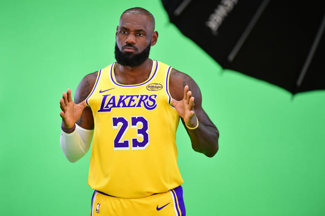 Lakers ticket prices explode over 400% following LeBron James' cryptic ...