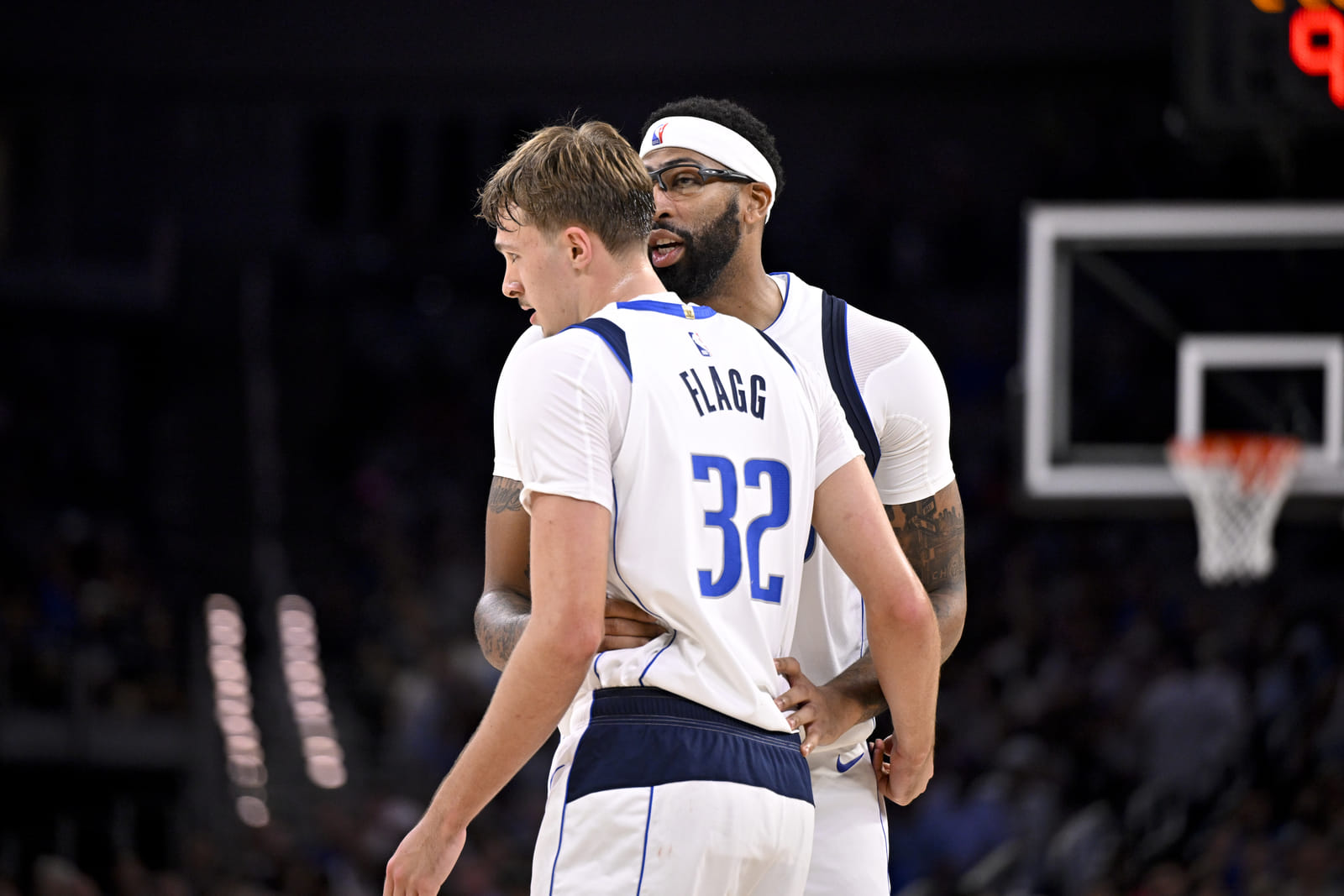 "You can't spell Duke without UK" - Anthony Davis hilariously cooks ...