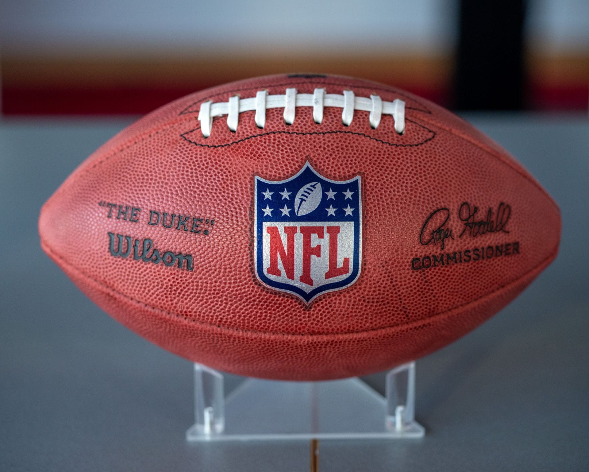 "They're bunch of greedy scumbags": NFL fans rip into Disney after ...