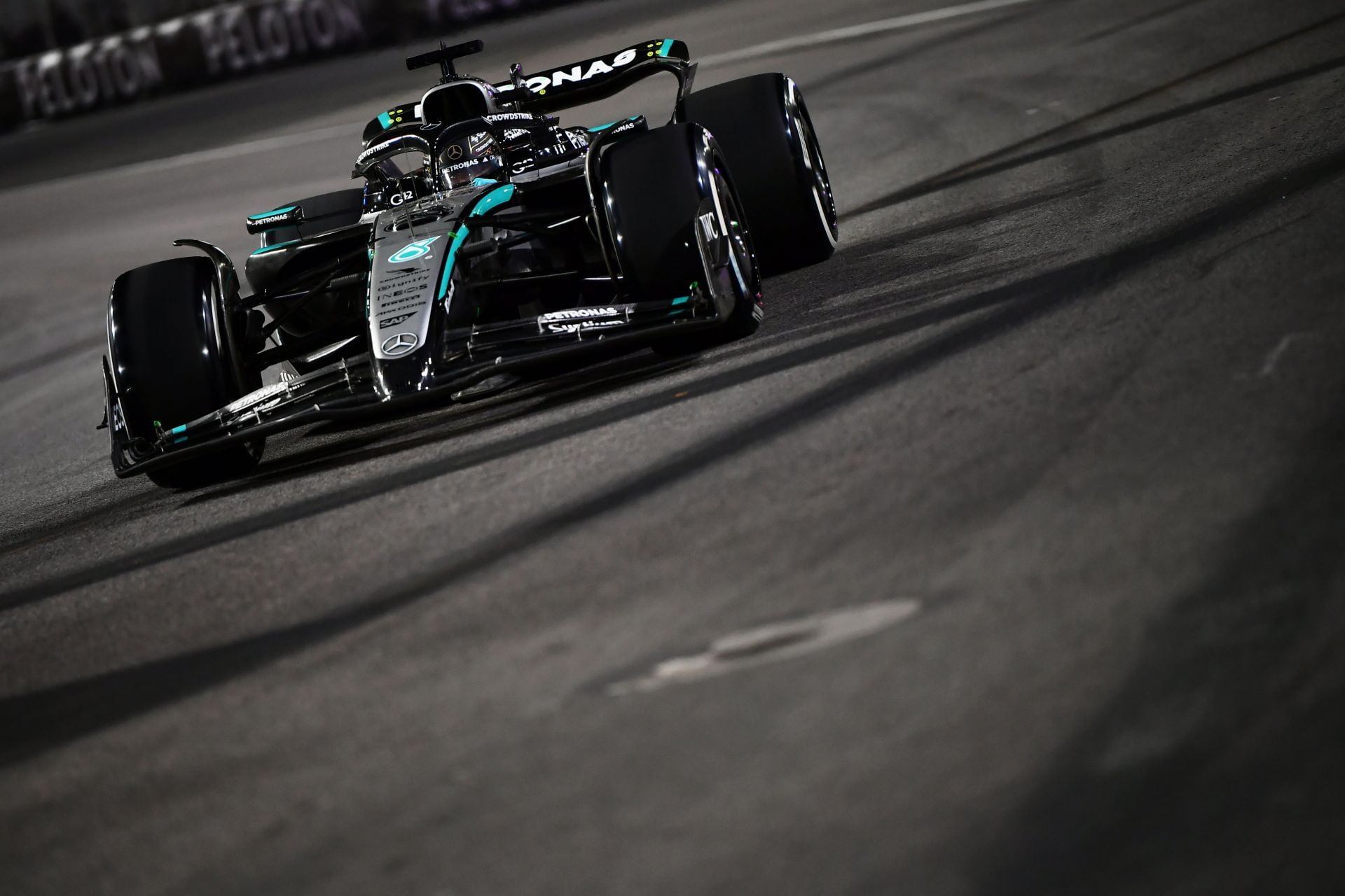 George Russell požaduje pokutu pro Landa Norrise po zábavném okamžiku ...