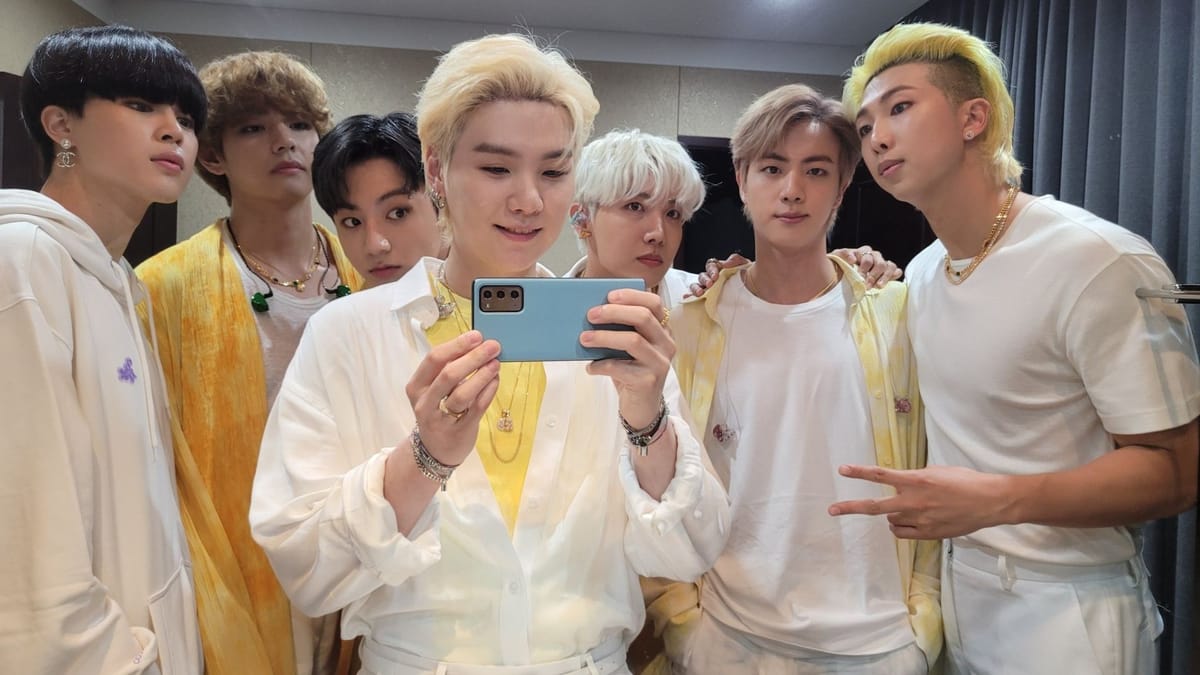 “Nobody does it like bangtan's vocal line” - Fans cheer as BTS ...