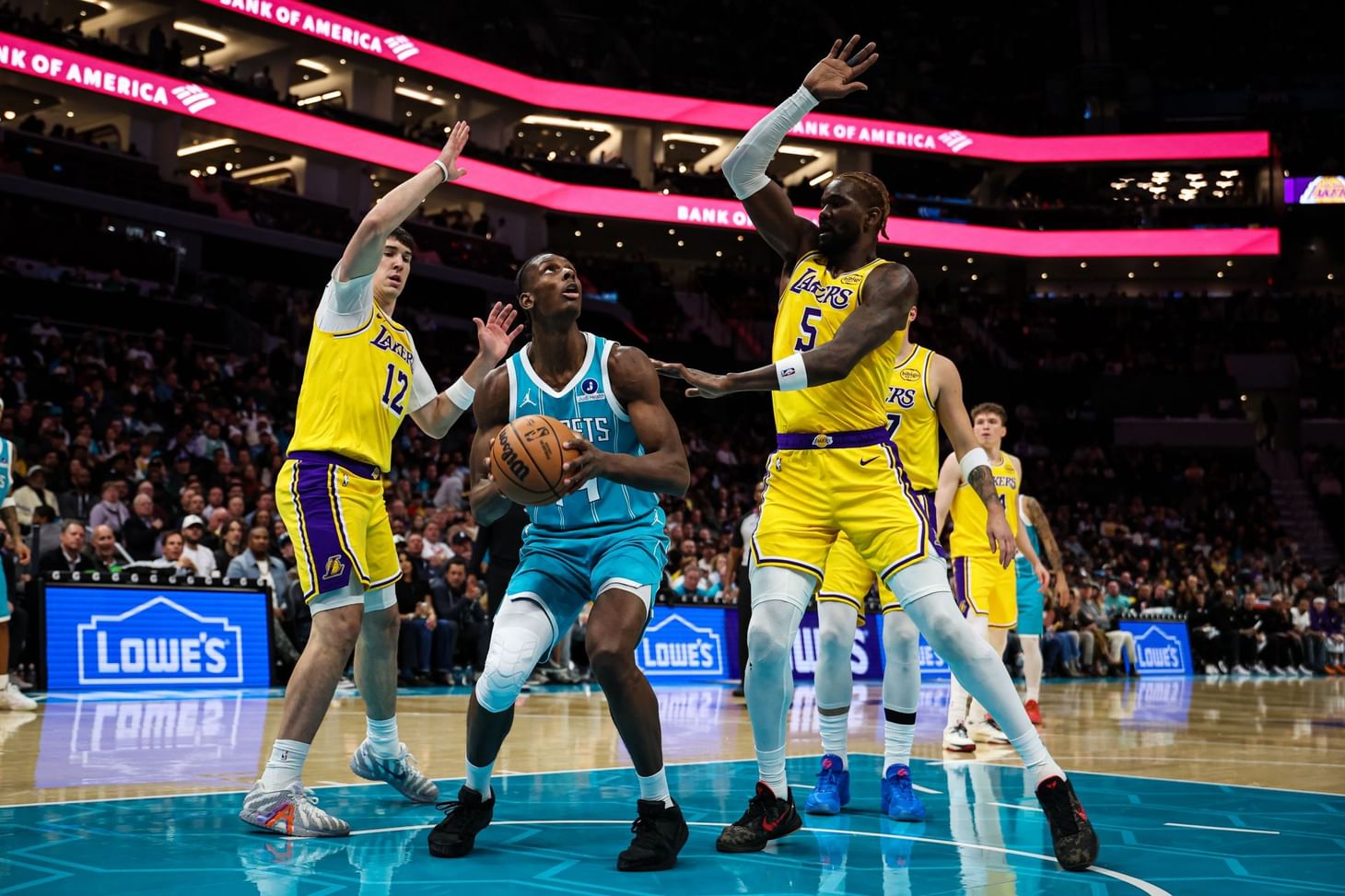 "Rob Pelinka Tried to Warn Y'all": Lakers Fans Troll Rockets as ...