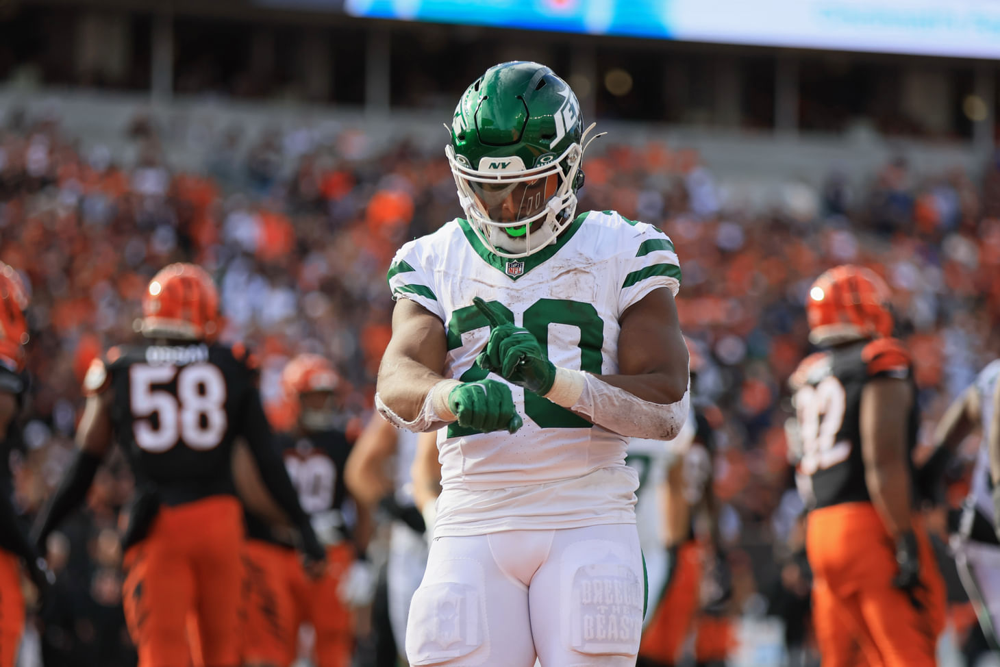 “Blud thinks he’s the main character”: NFL fans rip Breece Hall as Jets RB makes feelings known ...