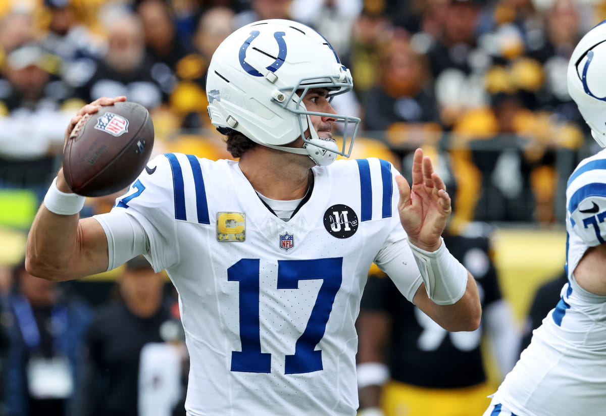 "Daniel Jones has found the old version of himself": NFL fans roast ...