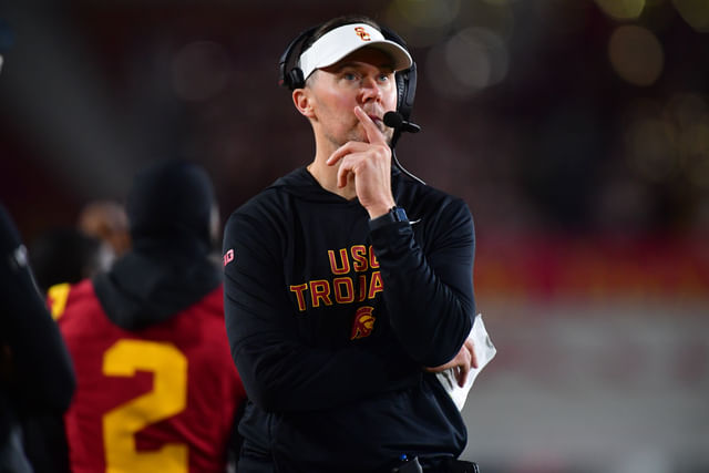 "Enough with embarrassment": Fans call USC to fire Lincoln Riley after ...