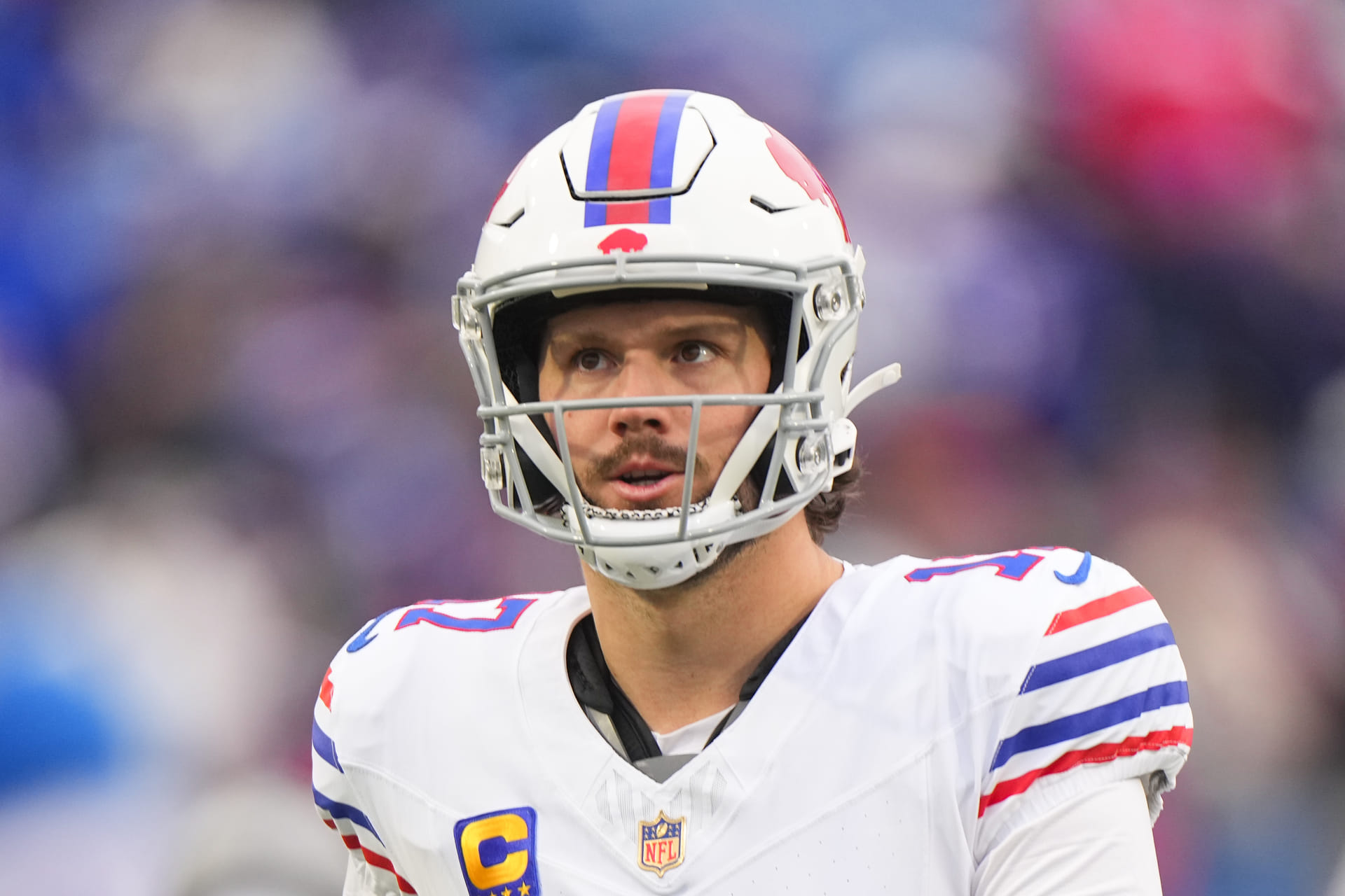 “Hailee Steinfeld sucked all the talent out of him”: NFL fans react as ...