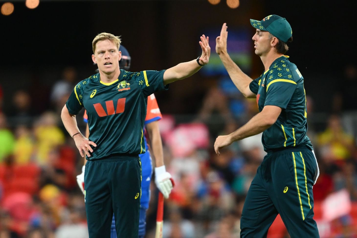 Shivam Dube gets bowled for 22 in an ugly manner by Nathan Ellis in AUS ...