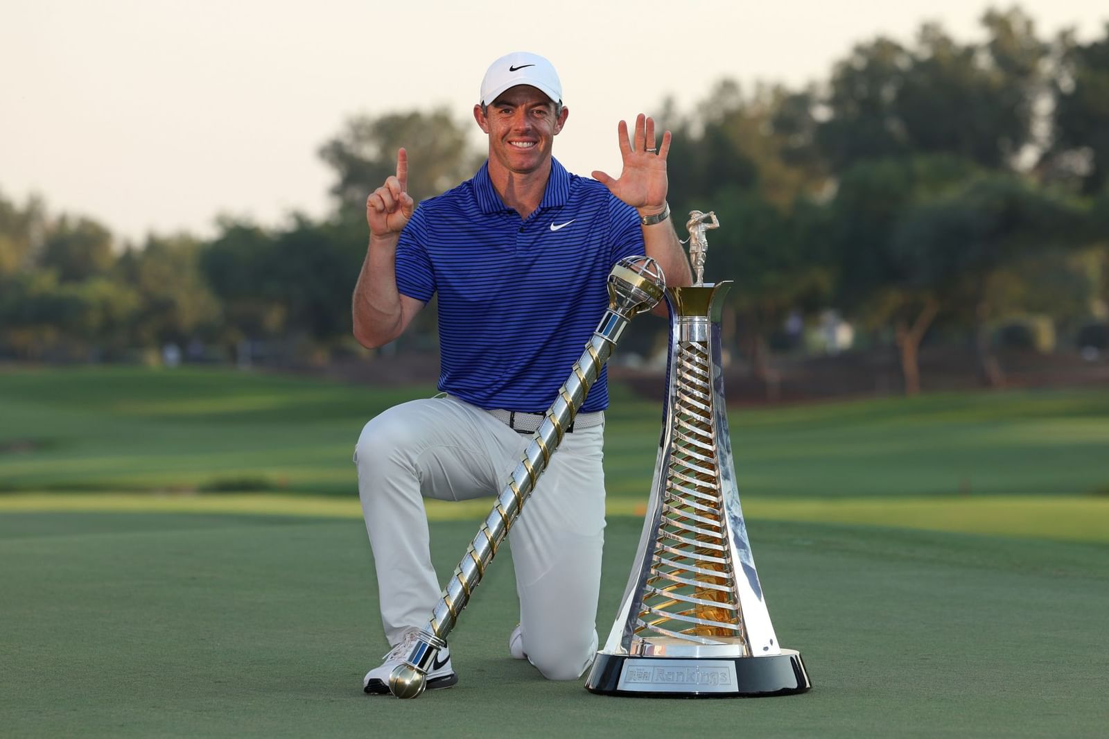 Who is playing in the DP World Tour Championship 2025? Field and ...