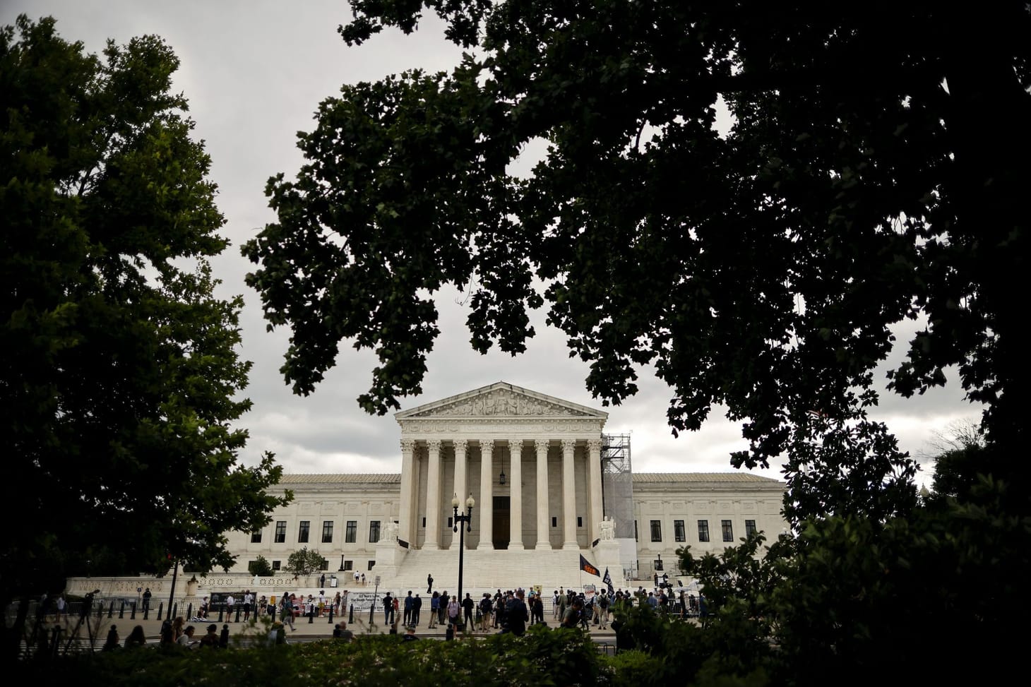 Meet Jerry Smith, the federal judge who went viral for a 104-page ...